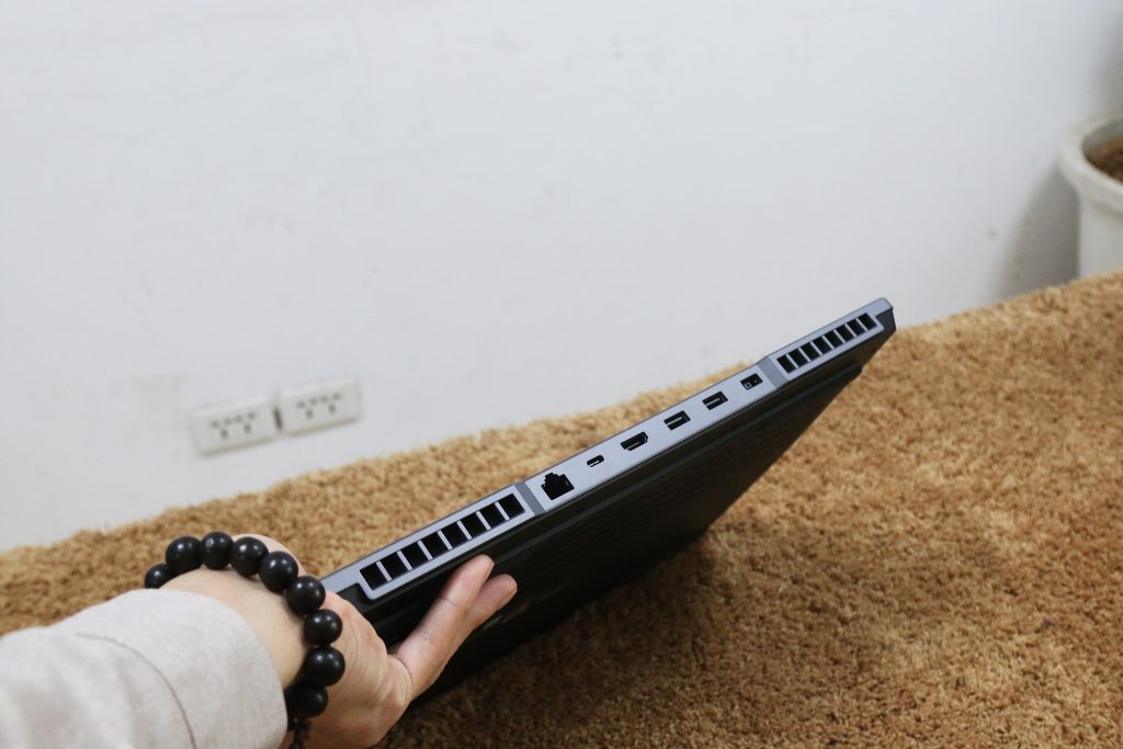 Legion 5 15ARP8 Nhập khẩu từ U.S.A - Giá tốt tại Hà Nội Lab