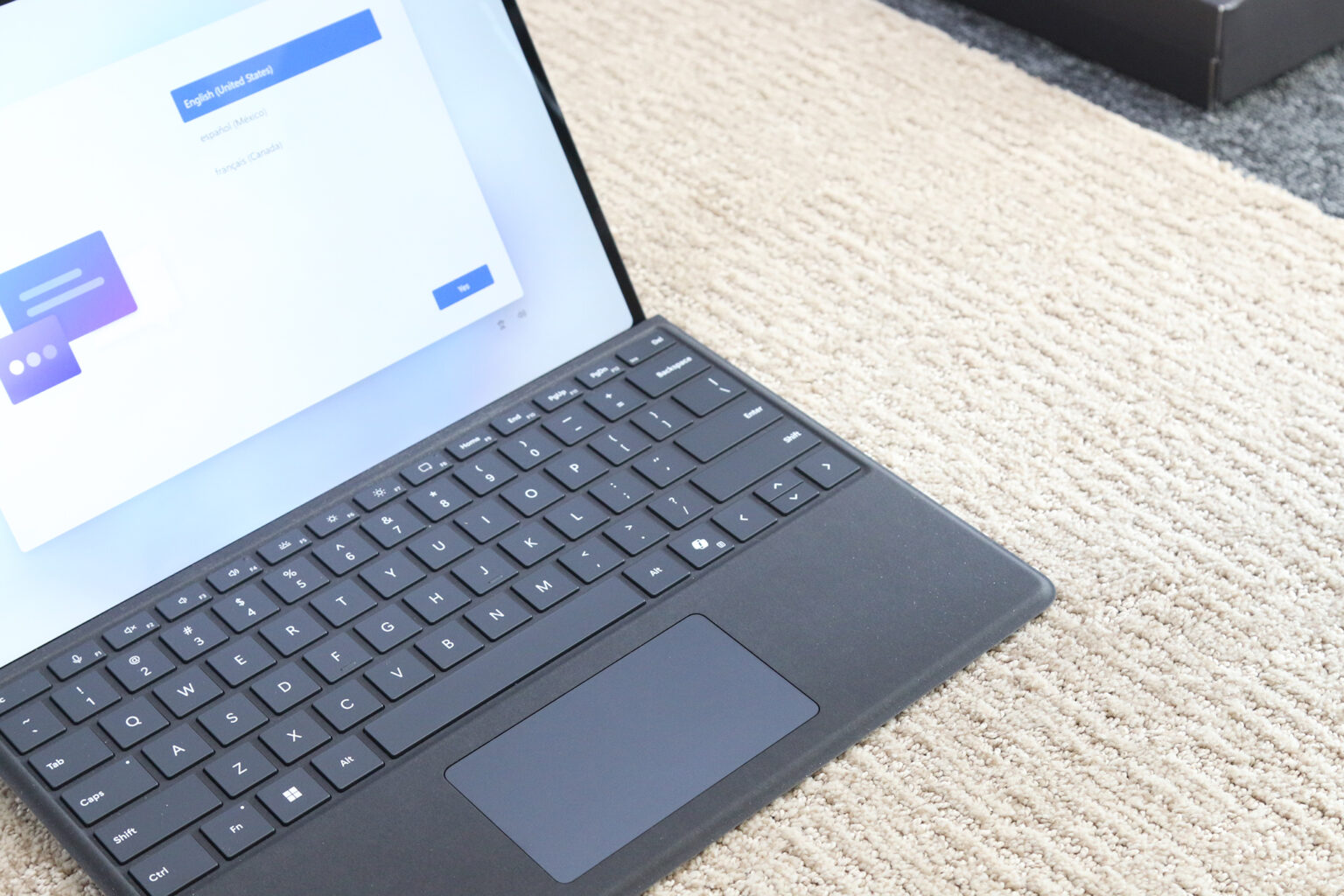 Surface Pro 11 Copilot+ Snapdragon X Plus - Dune color - USA